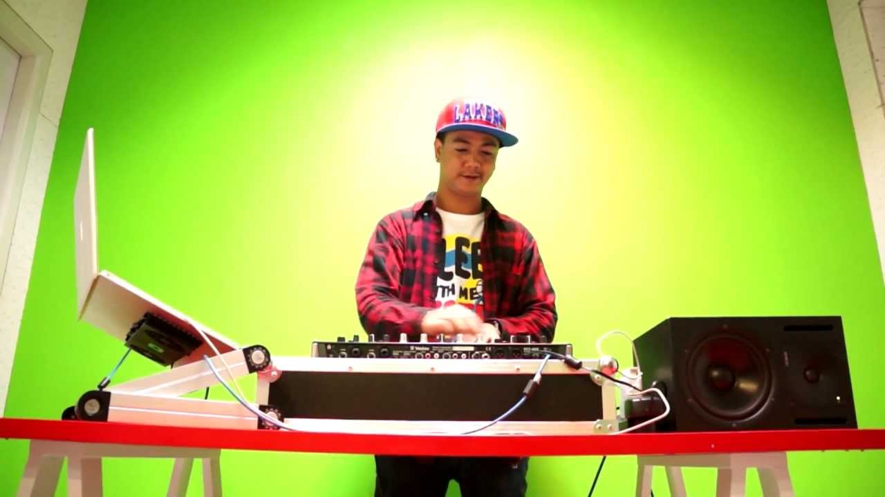 DJ Birdy Hero Showcase มันส์มาก | Vitamin Academy - YouTube