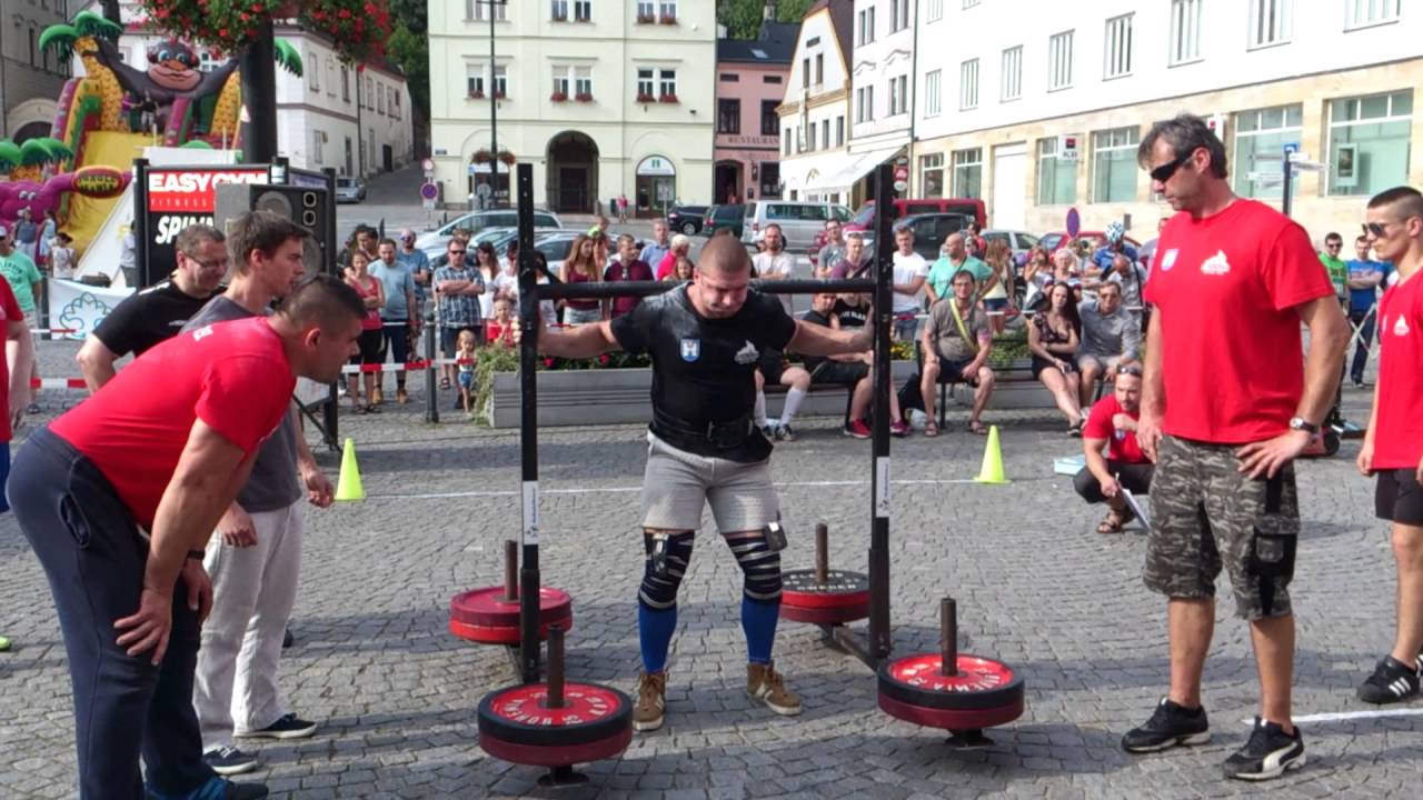 First strongman competition! - YouTube