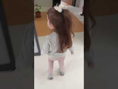 Defne Ela Diş Doktoruna Gidiyor...part 1