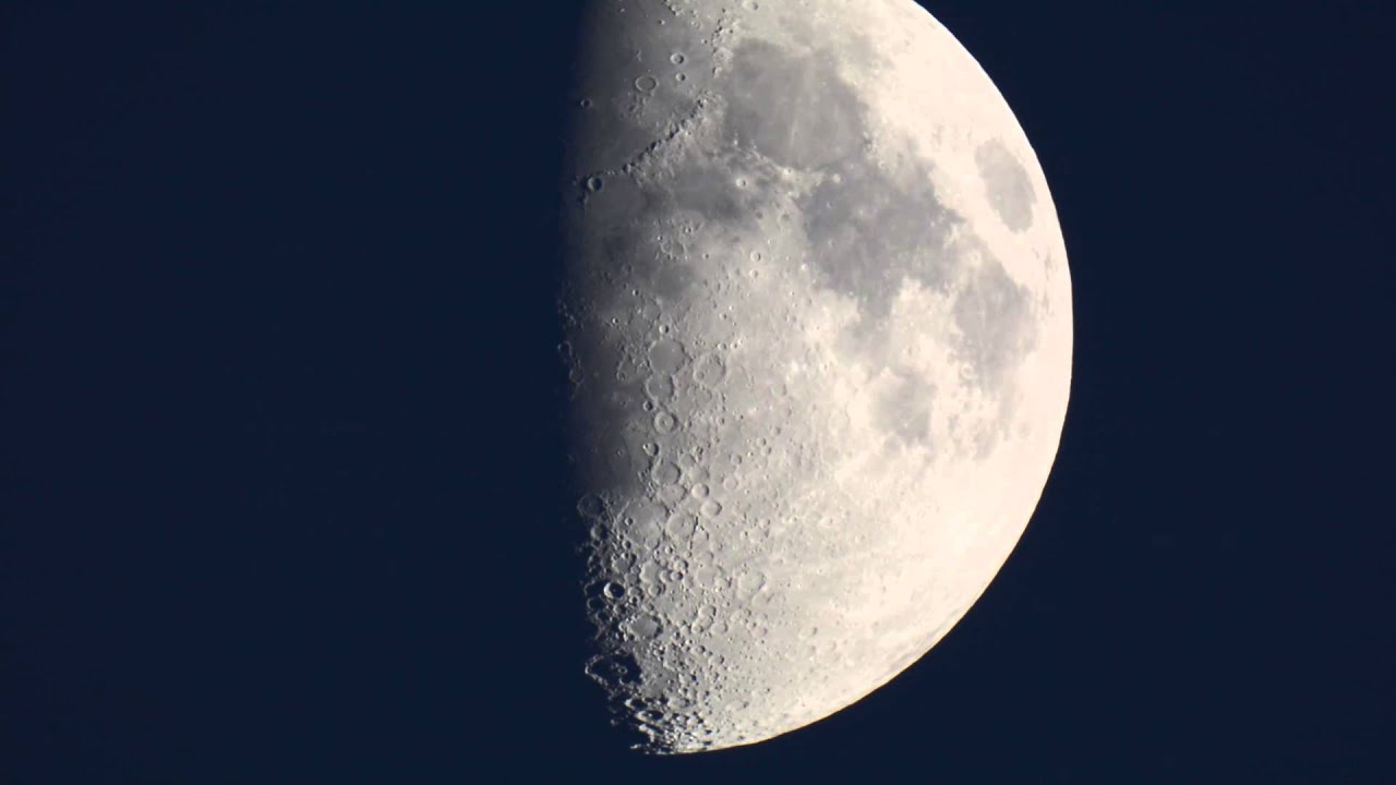 Moon with skywatcher skymax 127 - YouTube