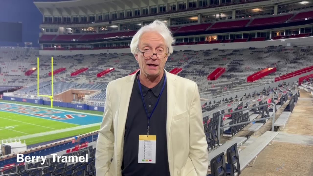 Here's what Berry Tramel saw in OU's loss to Ole Miss - YouTube