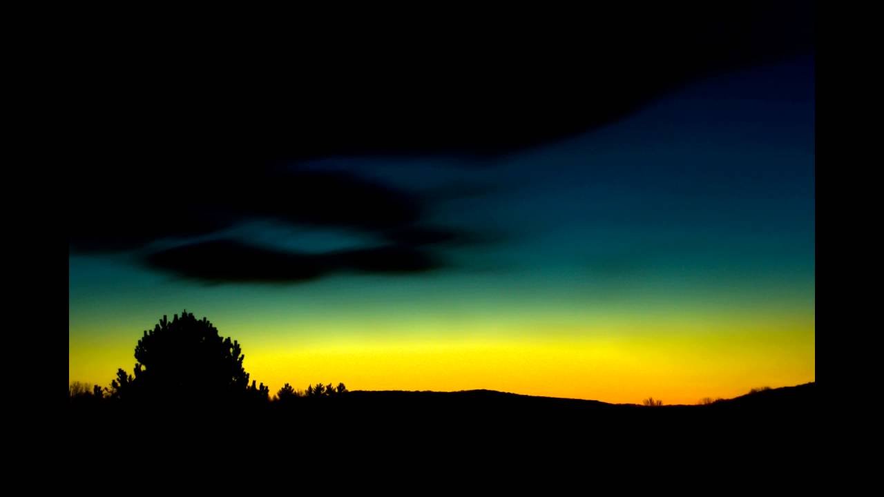 Messing with the Microphone #3: Super-soft vlog-style calming chat ...