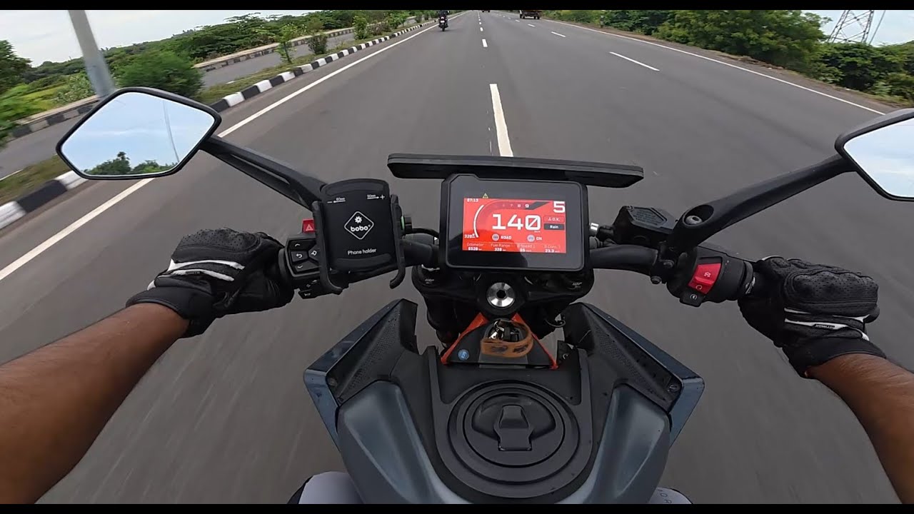 KTM Duke 390 | City Drive | POV-Ride - YouTube
