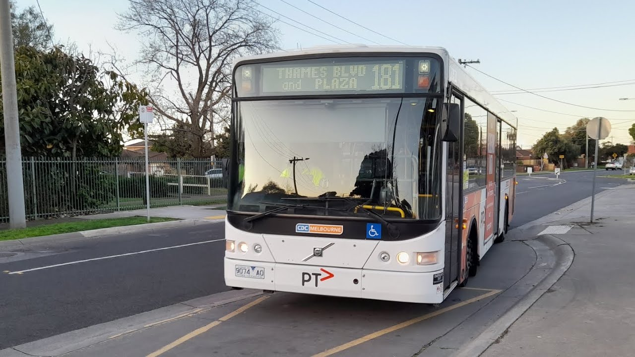 CDC Melbourne Wyndham #128 Volvo B7RLE Volgren CR228L - YouTube