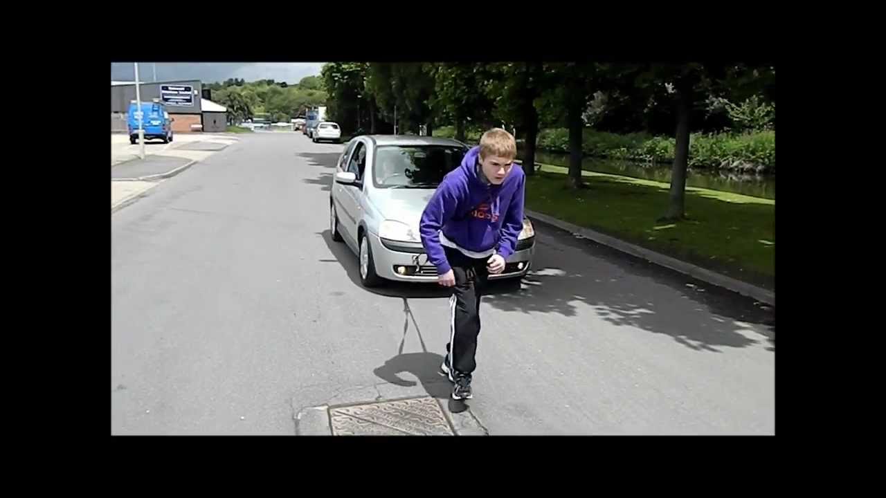 boy pulls car - YouTube