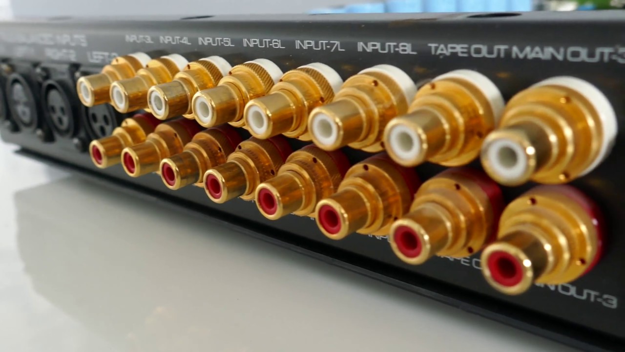 Sphinx Project 8 preamplifier - YouTube