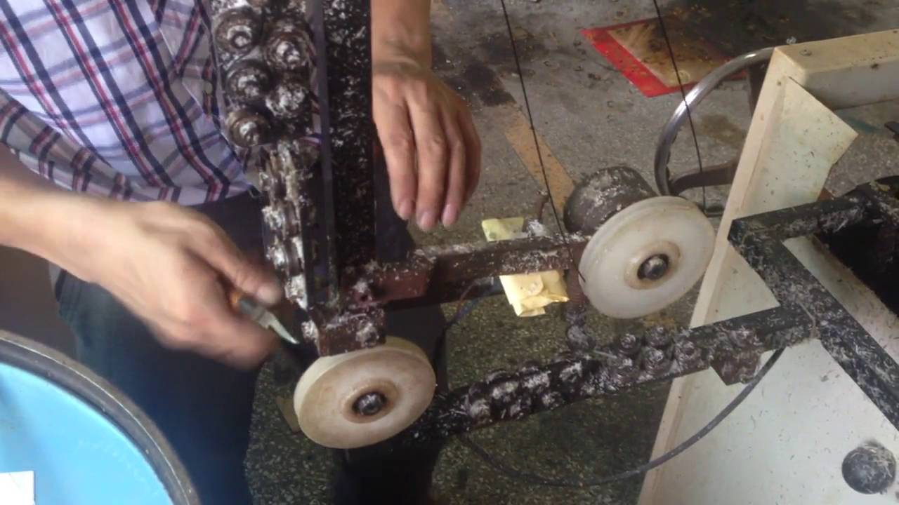 double wire forming machine/double loop spiral forming machine - YouTube