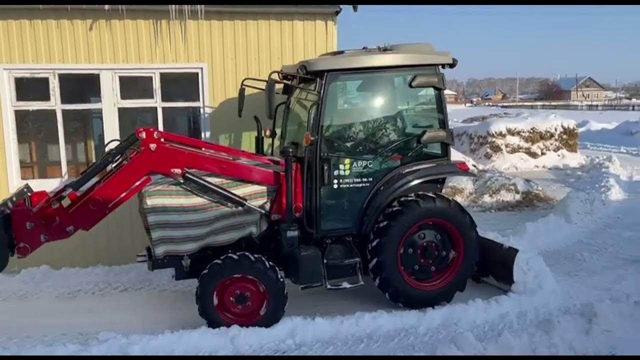 Чистим снег на китайском тракторе . - YouTube