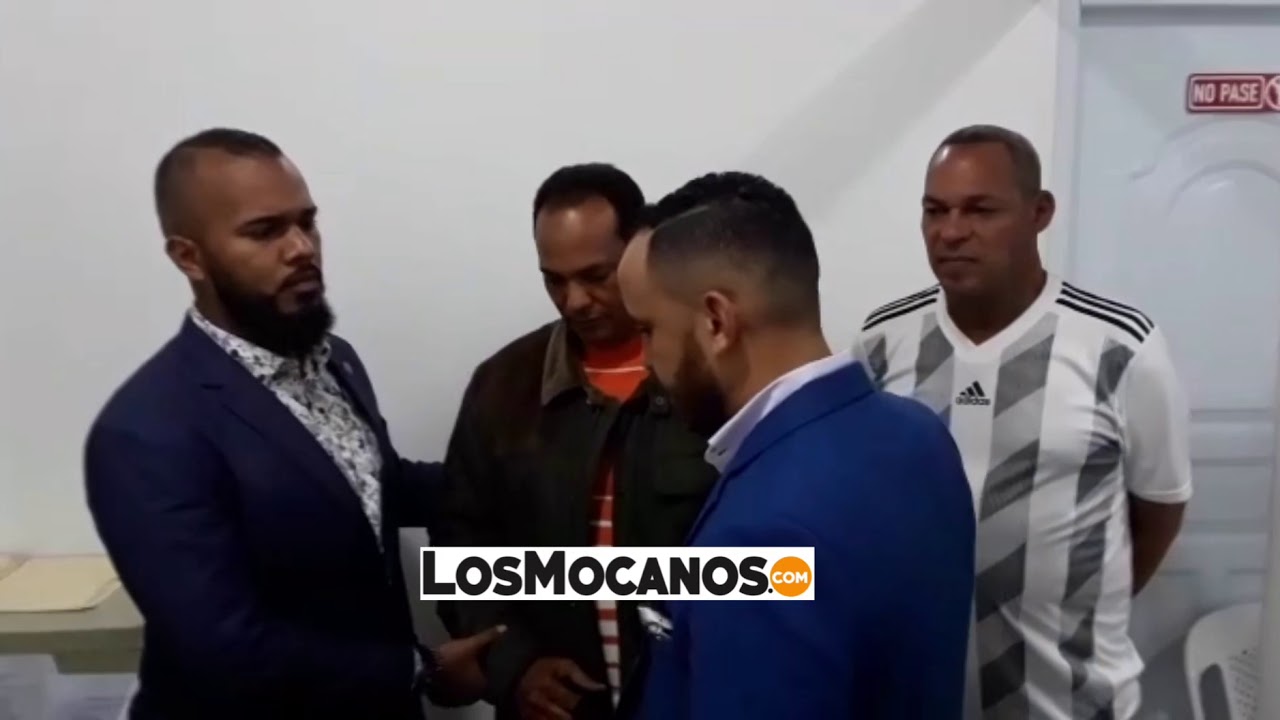Familiares y abogado entregan en el cuartel de Moca, al profesor Pedro ...