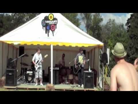 George Steed & Will Gough play Anthem(pt 2) Lodgetsock 2010 - YouTube