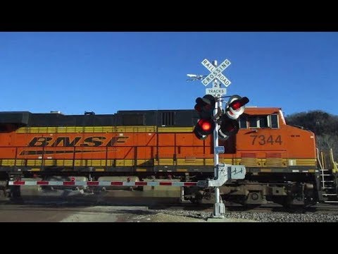 BNSF 7344 East HNTWBRC (1-5-2019) - YouTube