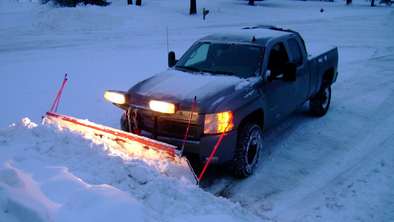 08 Silverado 2500HD Snowplowing Flashback - YouTube