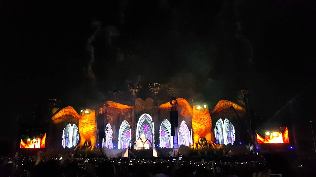 Electric Daisy Carnival - Opening Ceremony (EDC Brasil 2015) - YouTube