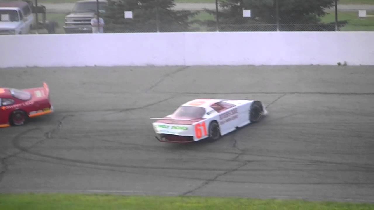 Outlaw Super Late Model Wreck - 5/26/12 - Springport Motor Speedway ...
