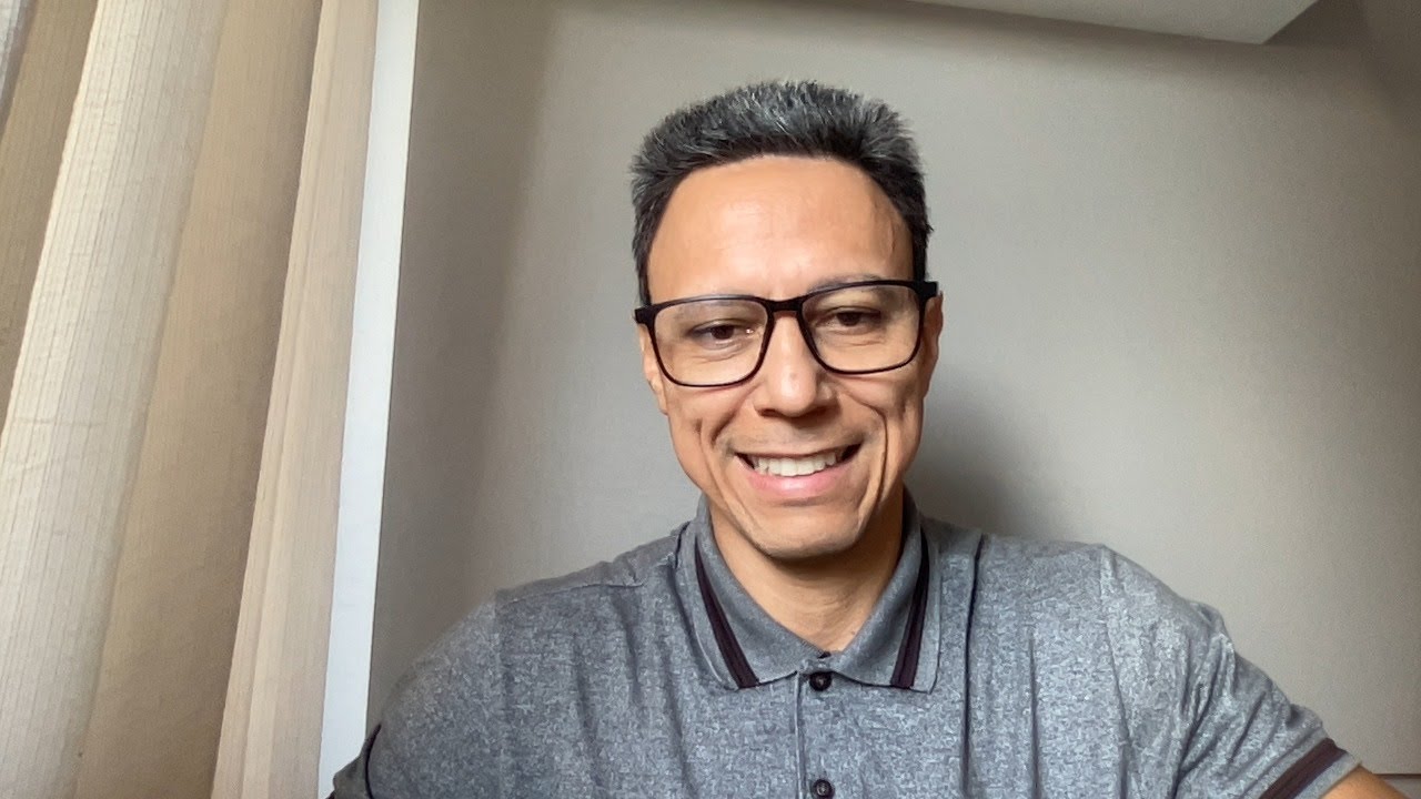 O poder ocuto por traz do sucesso - YouTube