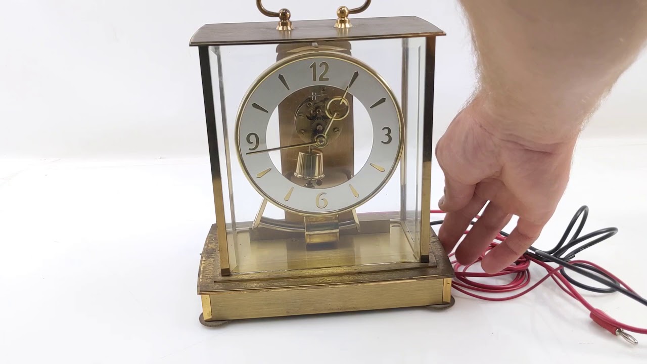 Vintage Kundo Kleningar & Obbergfell Electronic Shelf Mantel Clock Brass Glass - YouTube