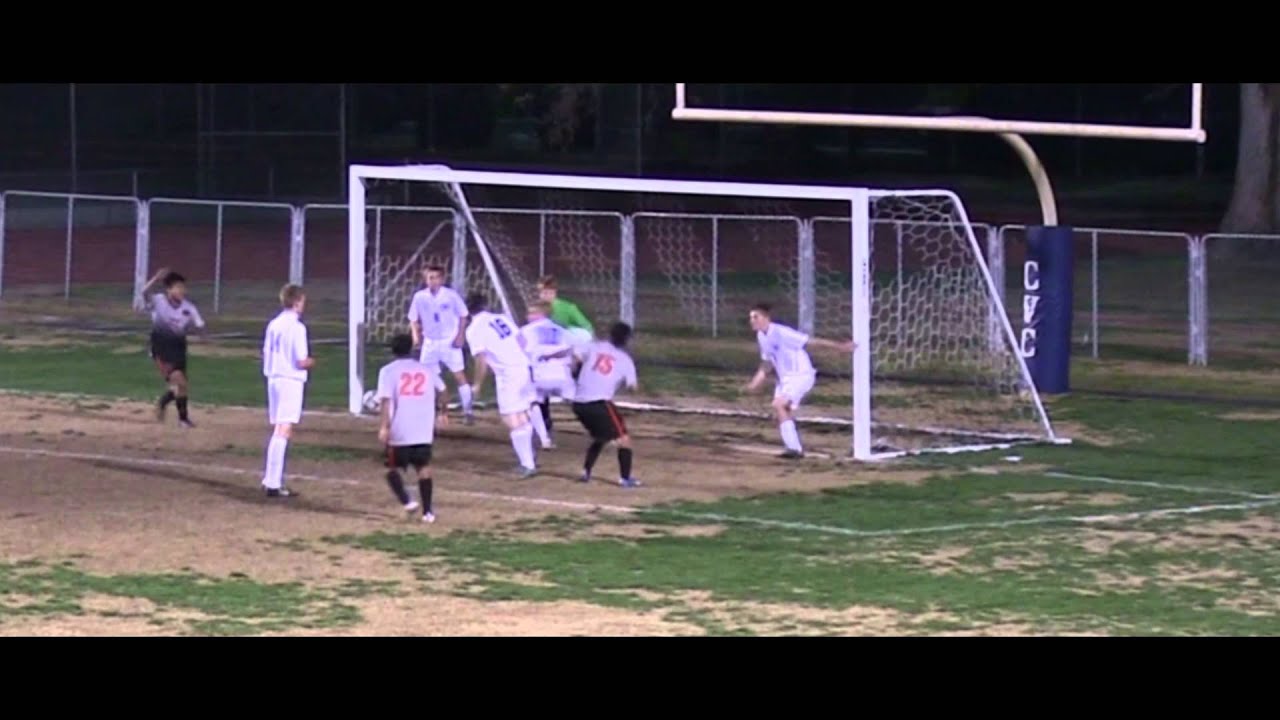 Selma High Boys vs CVC Gilmar Diaz with his first of three on the night ...