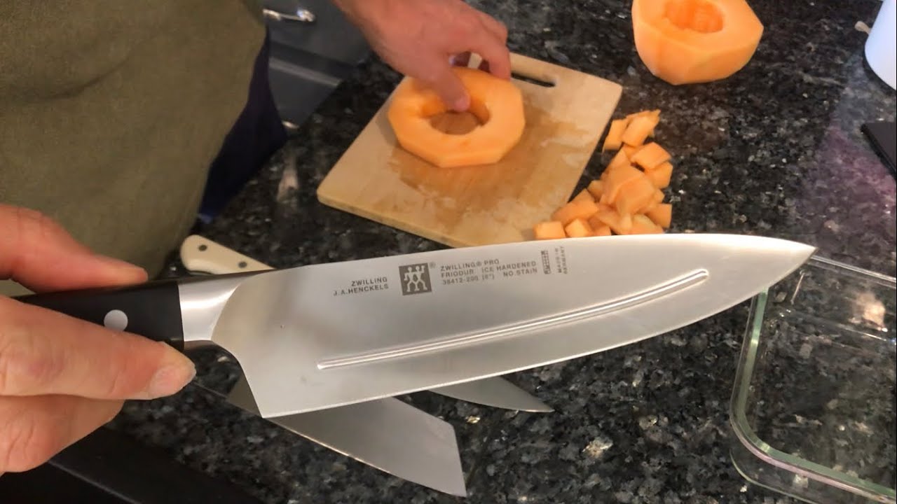 ZWILLING Pro Smart Chef’s Knife 8” vs SNFS Chef’s Knife vs Babish Clef ...