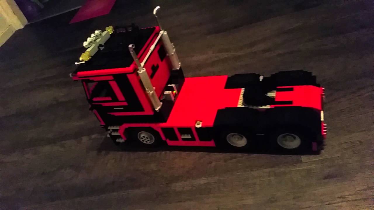 Lego truck scania 143 self driving - YouTube