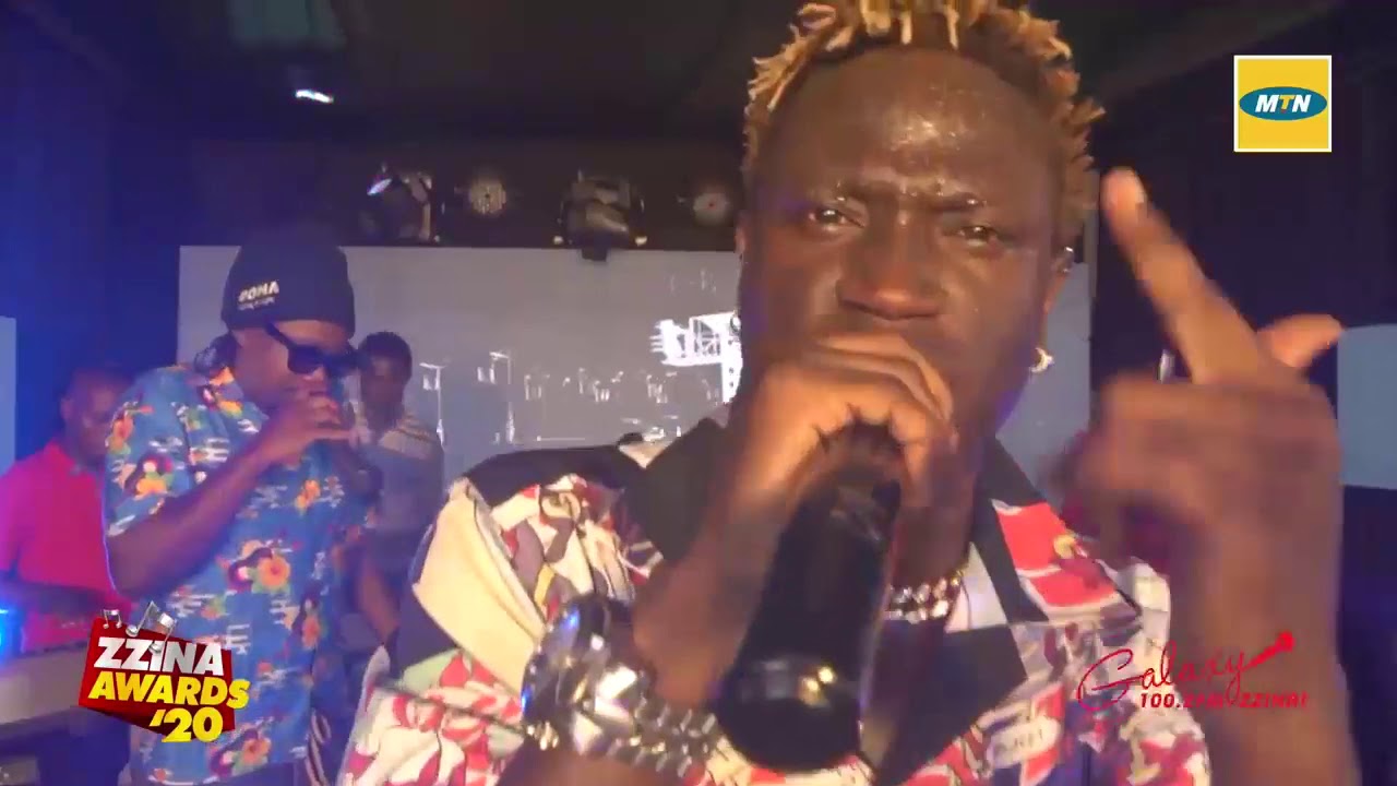 Gravity Omutujju Performance/Zzina Awards 2020 - YouTube