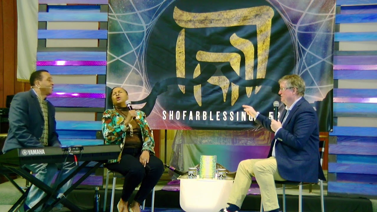 Shofar Blessings 52 Ep. Ronald Montijn 2 - YouTube