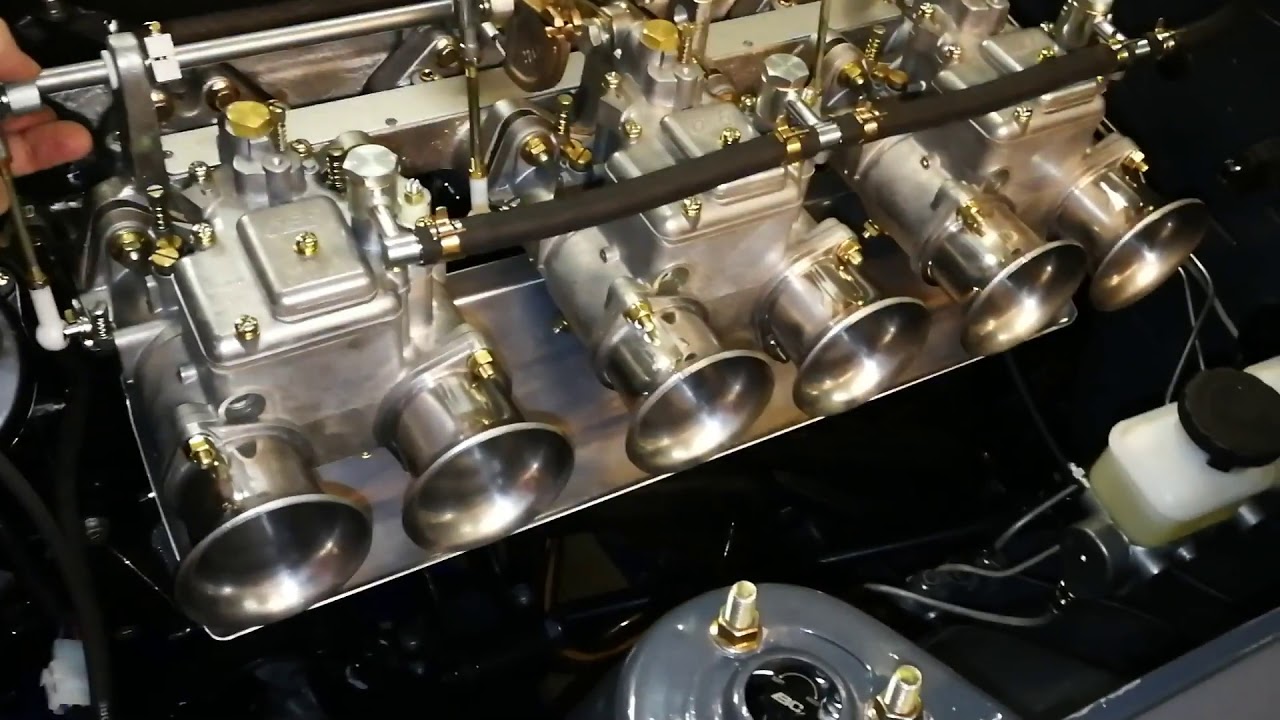 Datsun 240z L28 Triple OER, Zstory race exhaust, Kameari Distributor ...