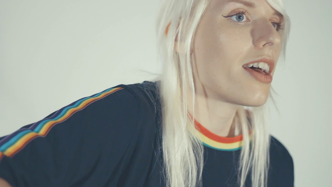 Carley Varley - Won't Say Sorry (Acoustic Version) - YouTube