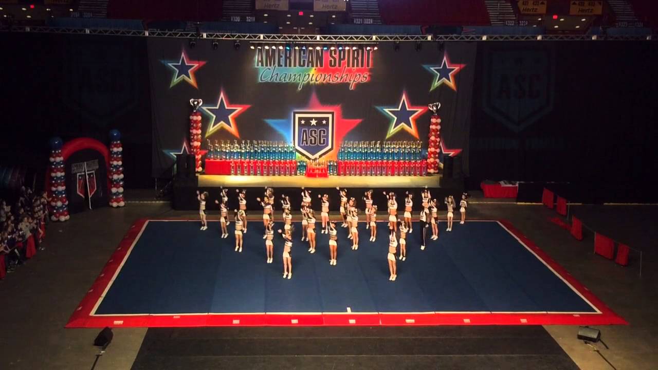 Cheer Eclipse Electra - YouTube