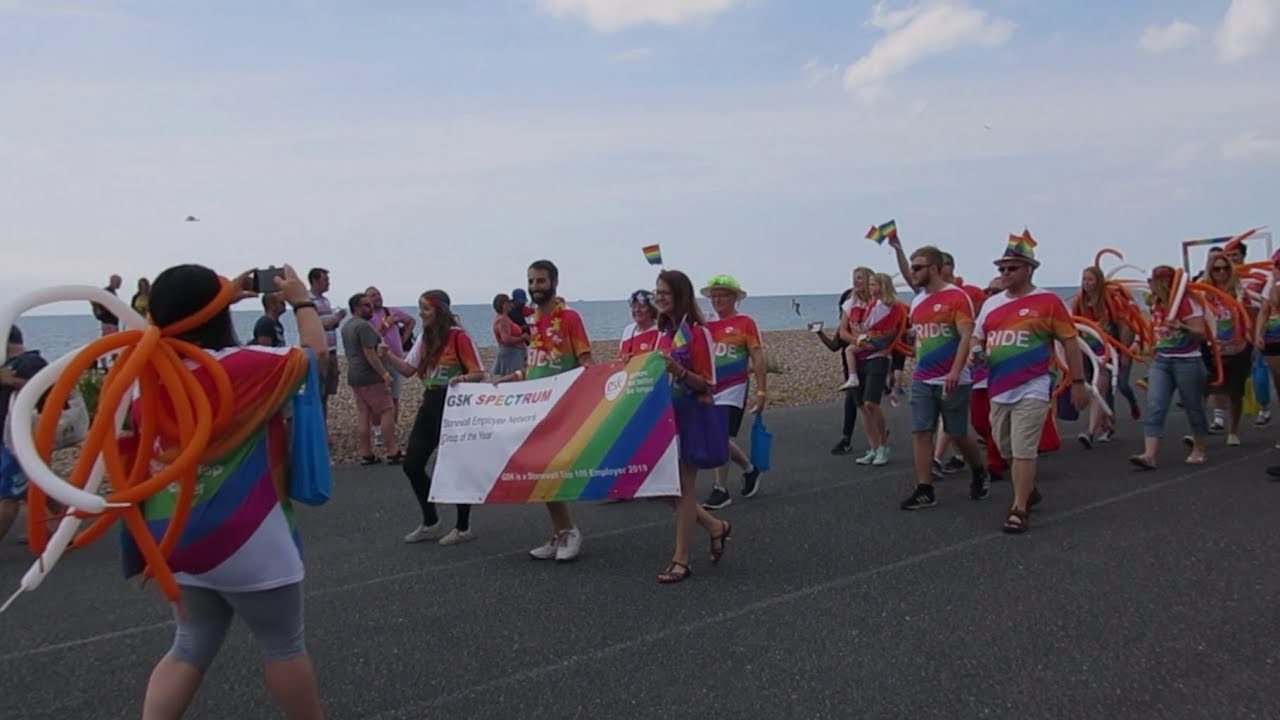Vlog 502 Worthing Pride parade 2019 - YouTube