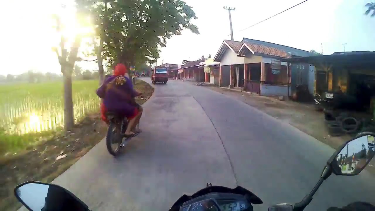 PERJALANAN KE PANTAI TANJUNG PAKIS, KARAWANG LEWAT BABELAN HD - YouTube