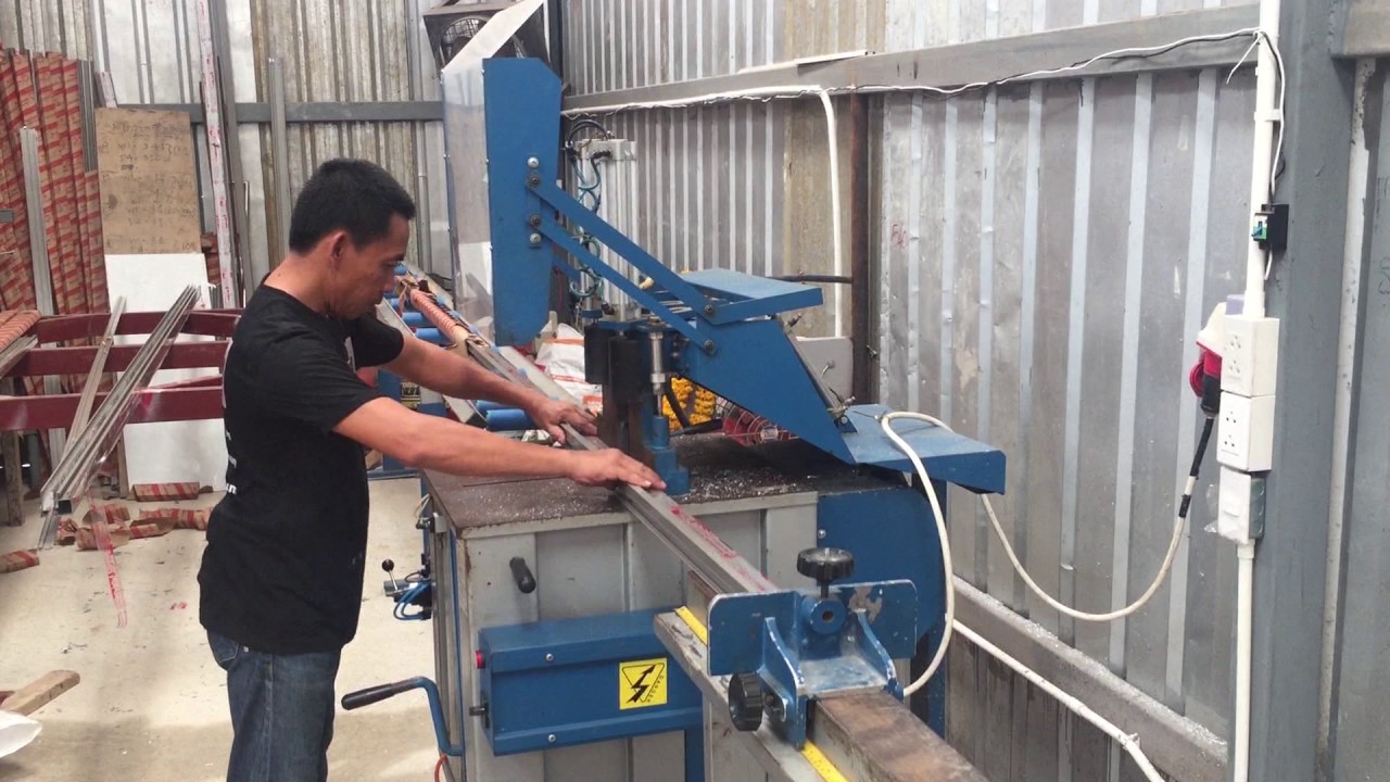 Siam Aluminium VS Thai Aluminium - YouTube