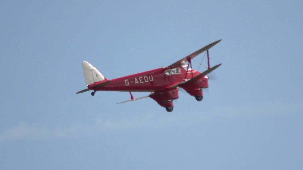 1930's Racers - Comet, Mew Gull & Dragonfly - Duxford Air Festival 2017 ...