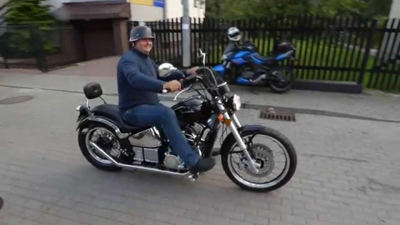 Junak M16/125 ccm - wolne wydechy - YouTube