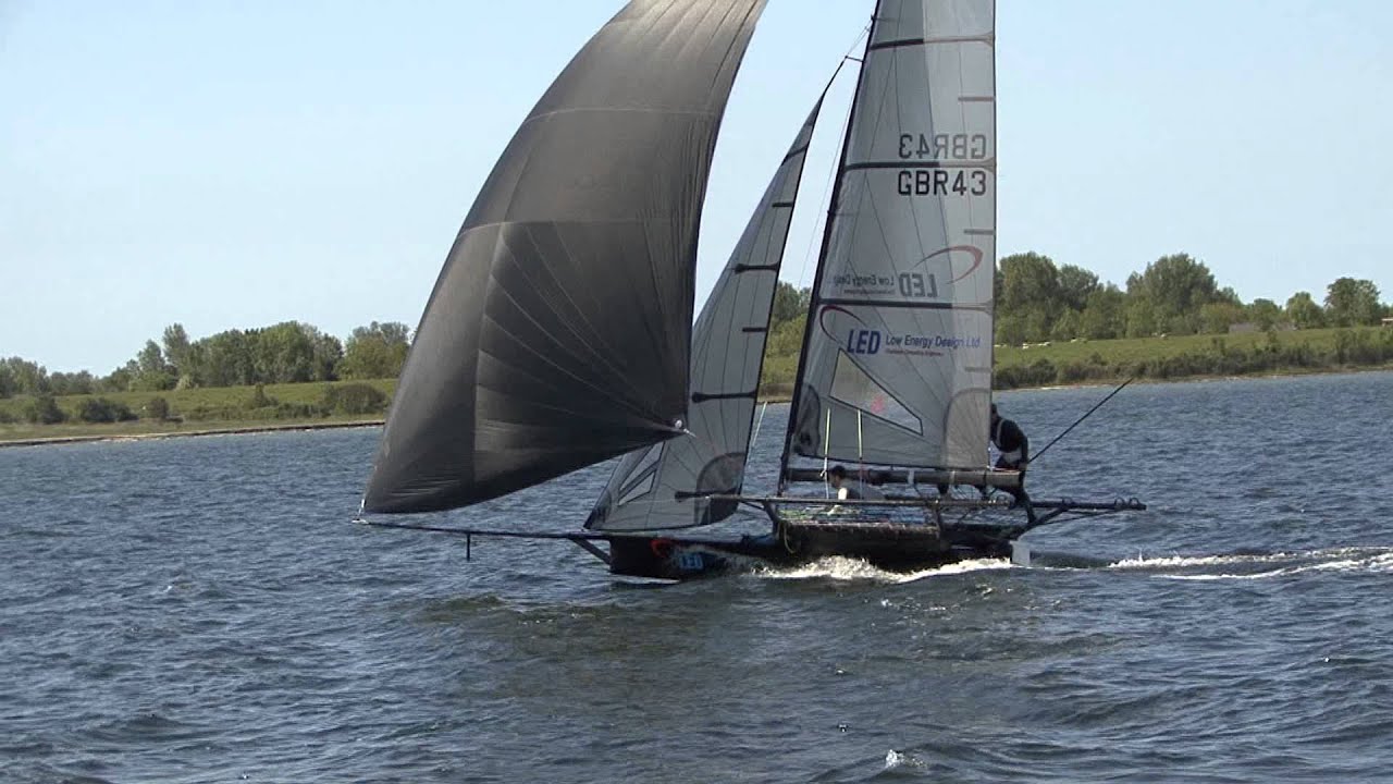 Dutch Skiff GP 2013: 18 ft Skiffs - YouTube