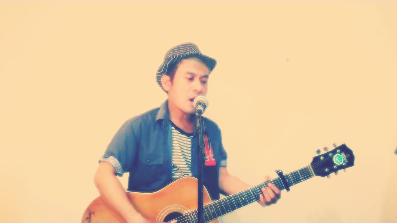 Jeremy Zucker - comethru [ acoustic cover ] Ricky Rossi - YouTube