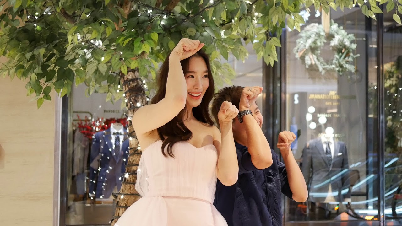 [4K] Cute Thisa Varitthisa : ฐิสา วริฏฐิสา หลังงาน Patinya Fashion Show ...