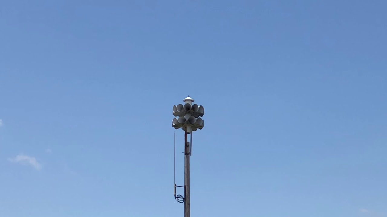 Federal Signal 2T22 siren test - Alert. Moore, OK 6/1/19 - YouTube