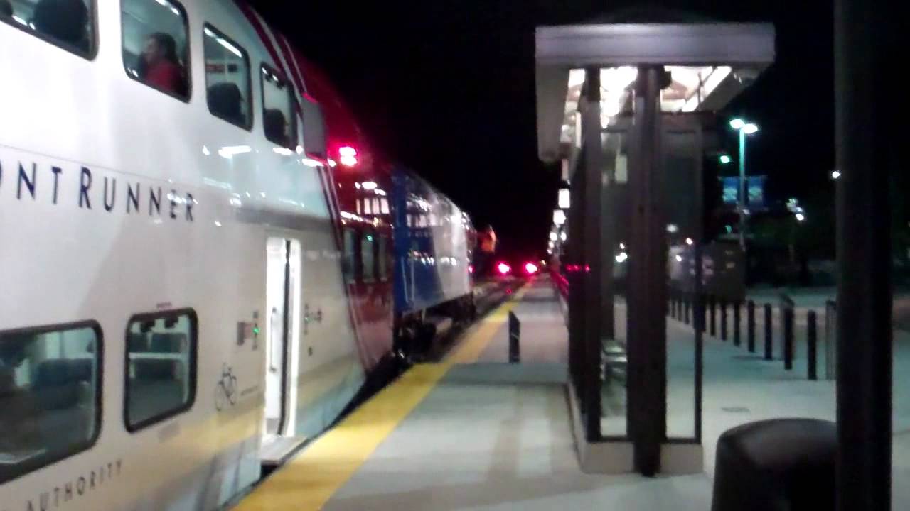Northbound FrontRunner Departing Salt Lake Central - YouTube
