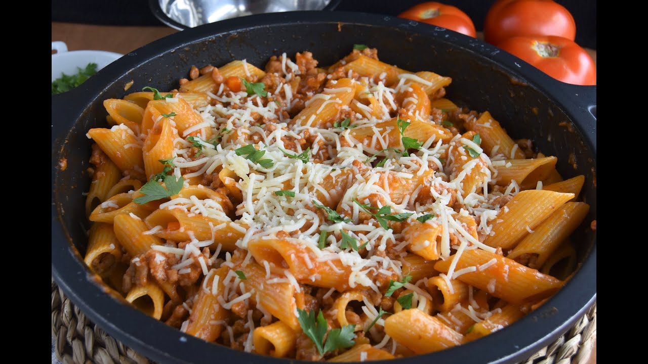 🍝 PASTA EN SALSA BOLOÑESA a mi manera - YouTube