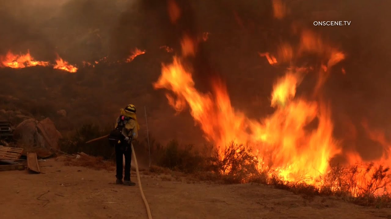 Juniper Fire Burns Almost 700 Acres in Riverside County - YouTube