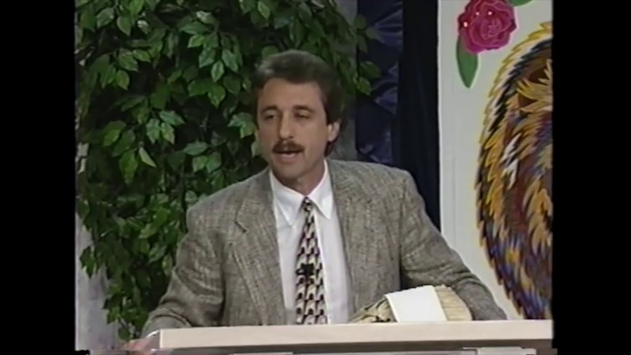 A Young Ray Comfort Shares a Life-Changing Principle - YouTube