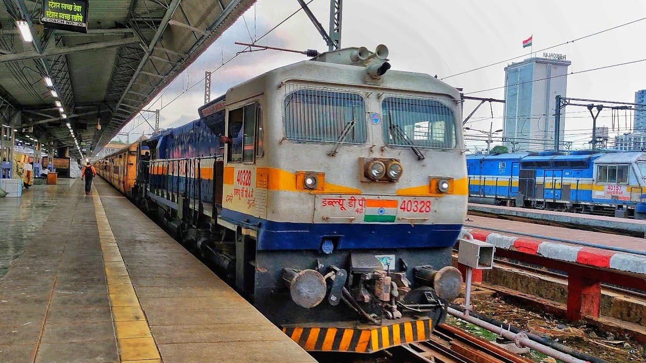RAJYA RANI EXPRESS DEPARTURE||CHHATRAPATI SHIVAJI MAHARAJ TERMINUS ...