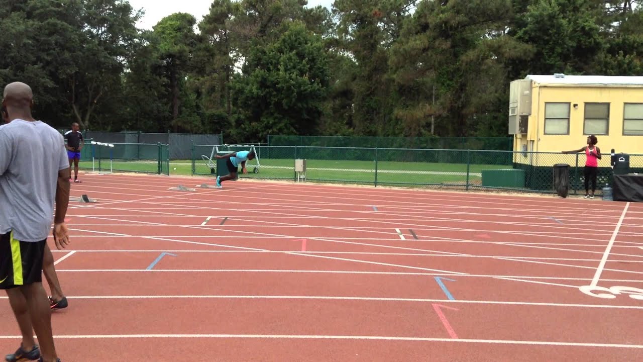 Hurdle 1 approach for brooks Johnson - YouTube