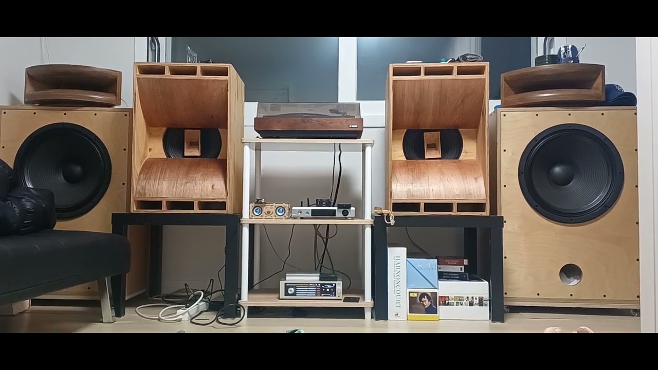 비발디/HIFI Digi Club AMP-1 +삼미12인치동축 온켄혼 - YouTube