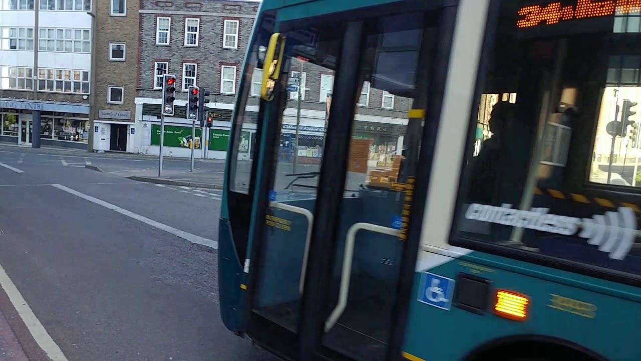 Here is the 34 bus in Guildford - YouTube