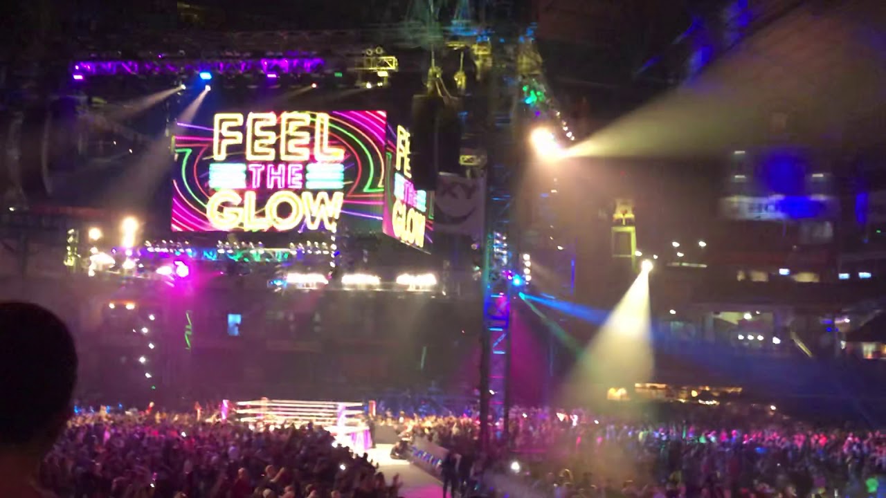 NAOMI MAKES HER RETURN AT THE ROYAL RUMBLE 2020 - YouTube