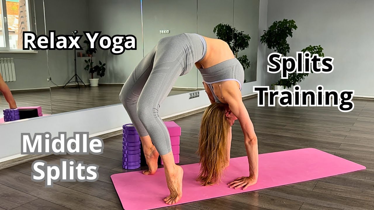 4k Flexible Girl Stretching Yoga Routine In Leggings Youtube
