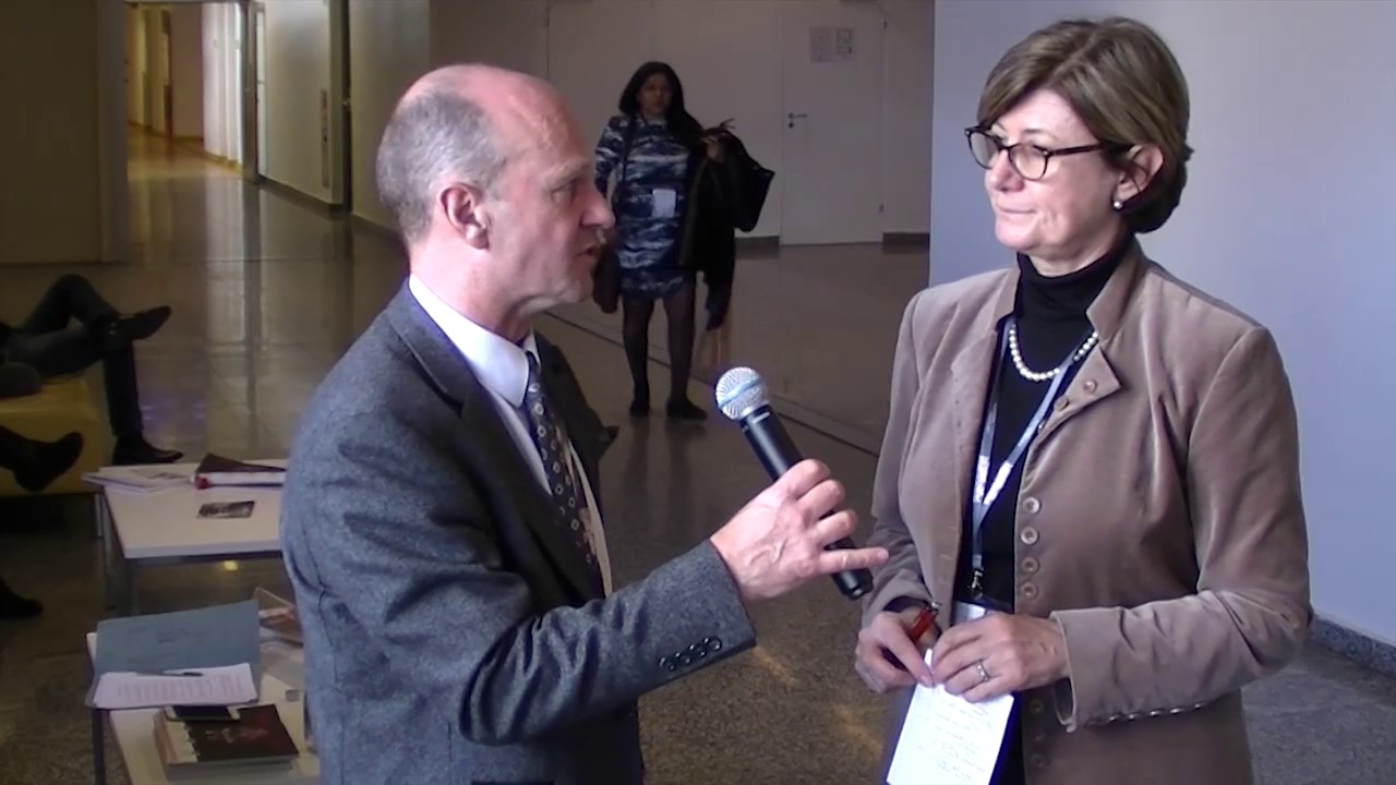 Video from ECR 2017 Dr Martine Rémy Jardin on pulmonary embolism - YouTube