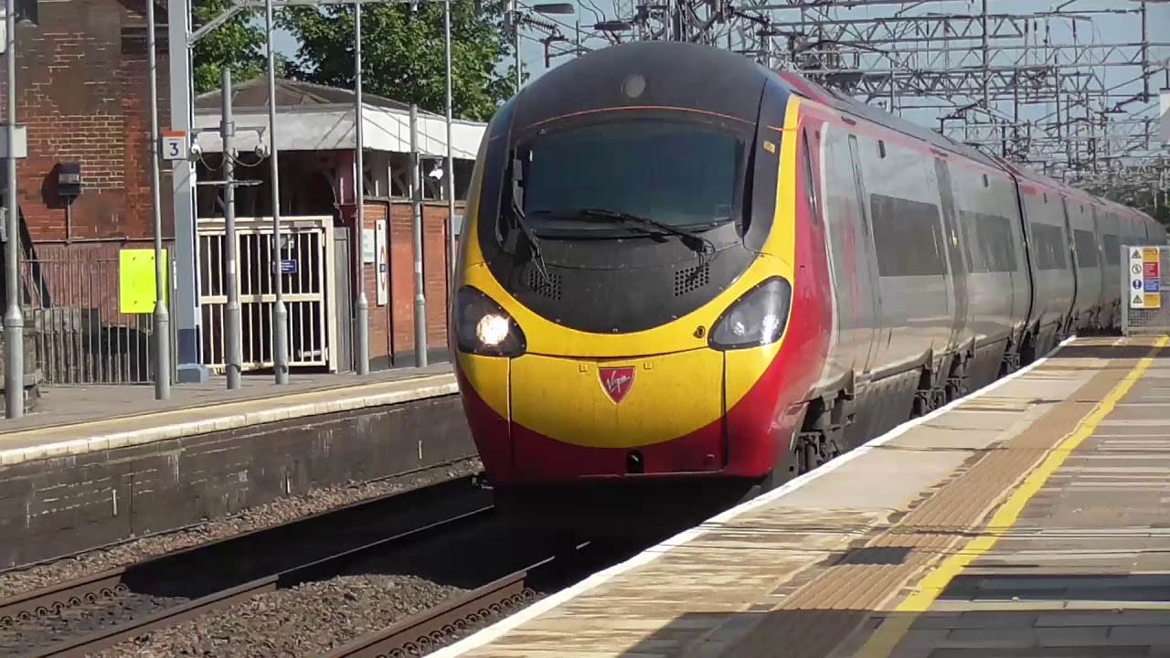 Trains at: Bushey - WCML/Watford DC - 19/5/18 - YouTube