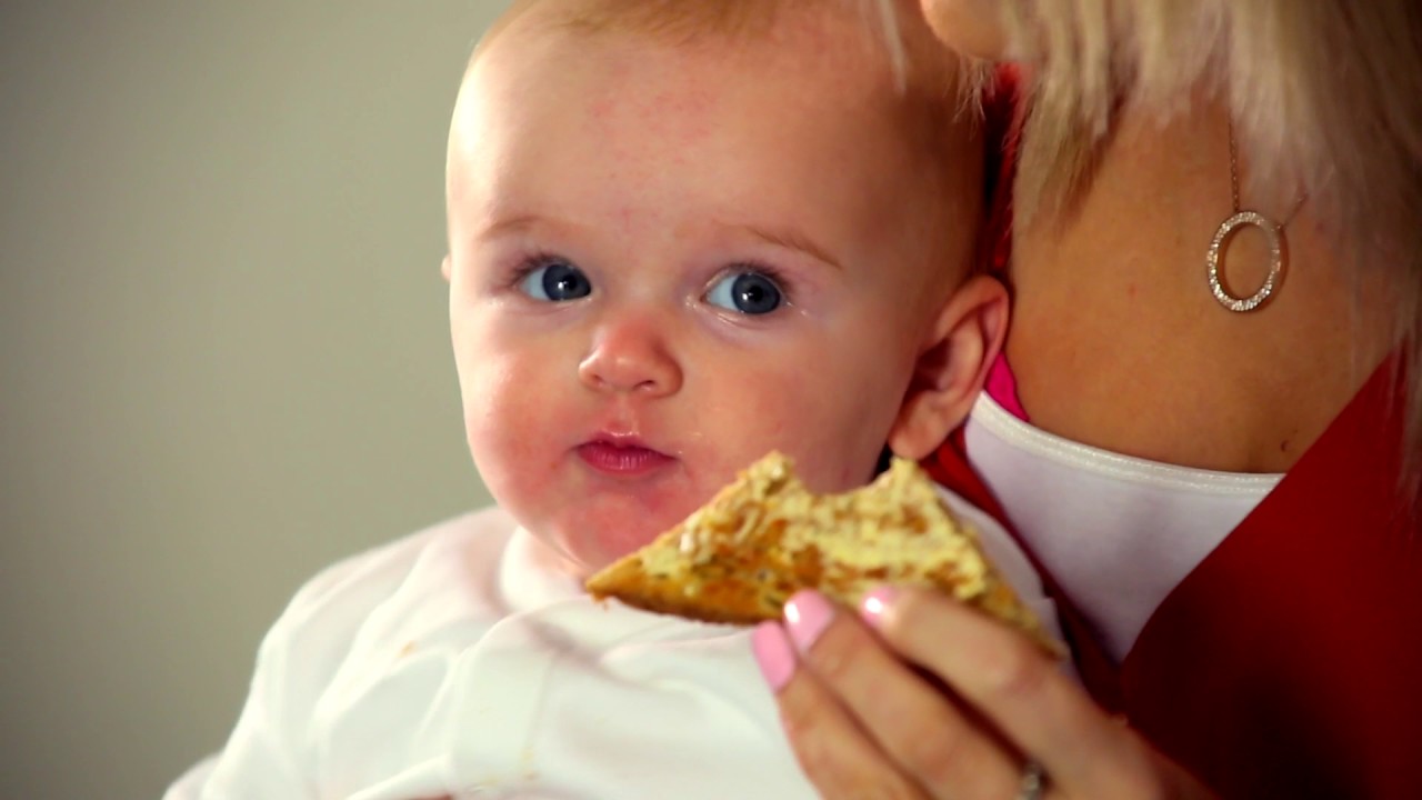 Signs your baby is ready for baby-led weaning - YouTube